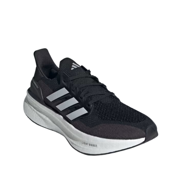 Runnr: The leading running specialty store in the Philippines